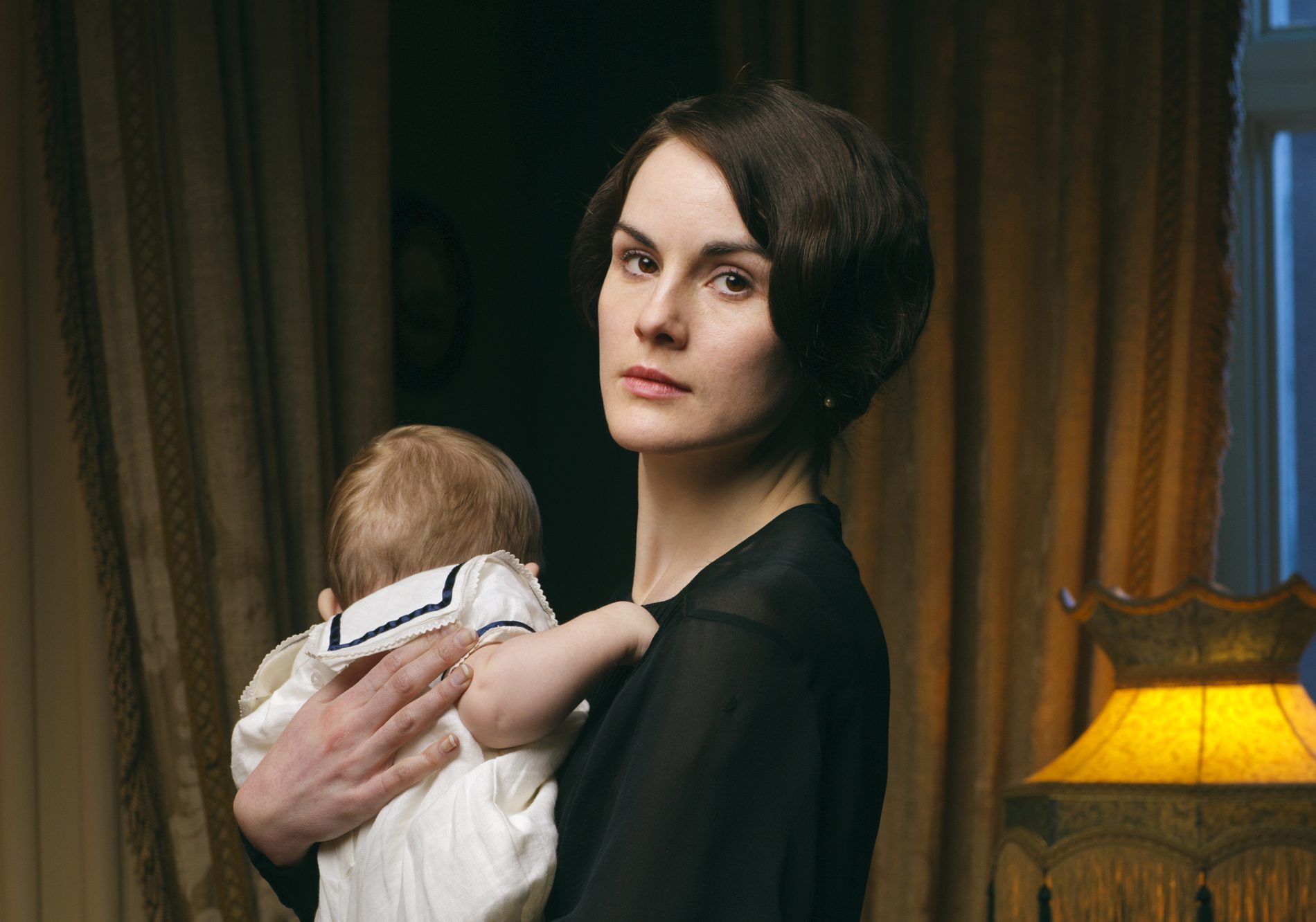 'Downton Abbey' Actresses Talk on Upcoming Season - Front Row Features