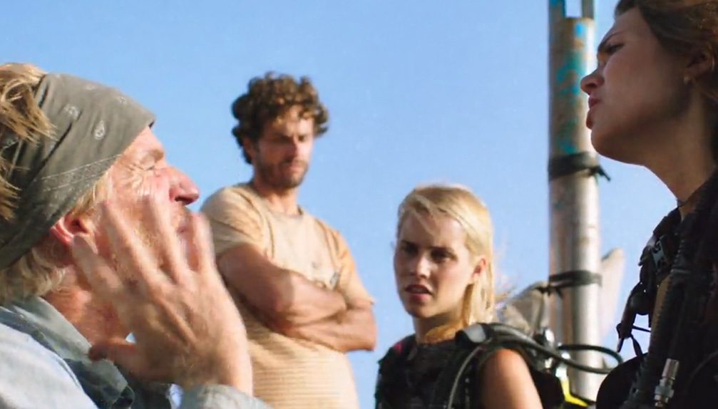 Matthew Modine Captains Doomed Excursion in '47 Meters Down' - Front ...