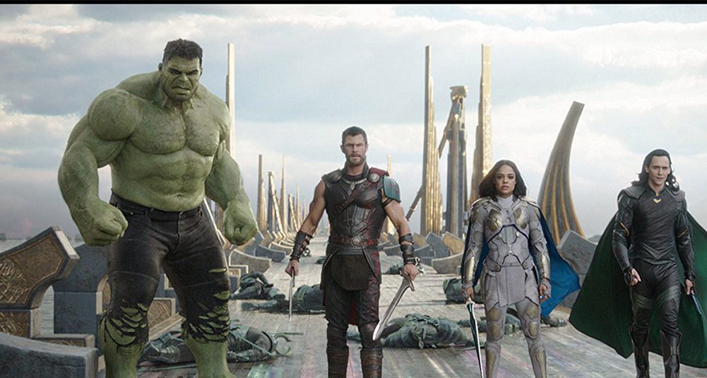Photos: Cast, Filmmakers Game for 'Thor: Ragnarok' - Front Row Features
